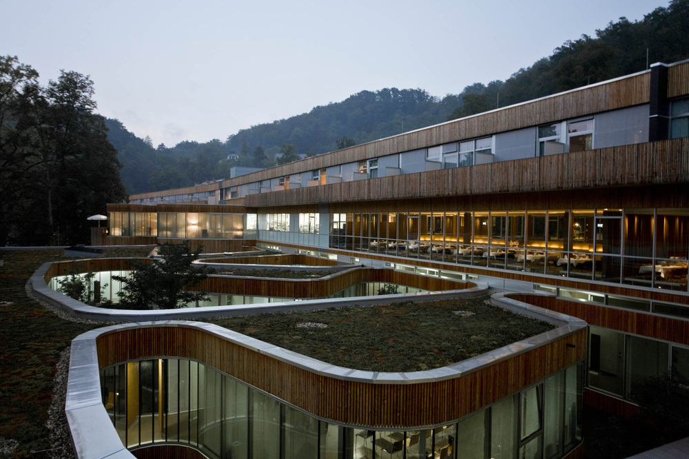 Therme & hotel - Bad Gleichenberg - Jensen & Skodvin